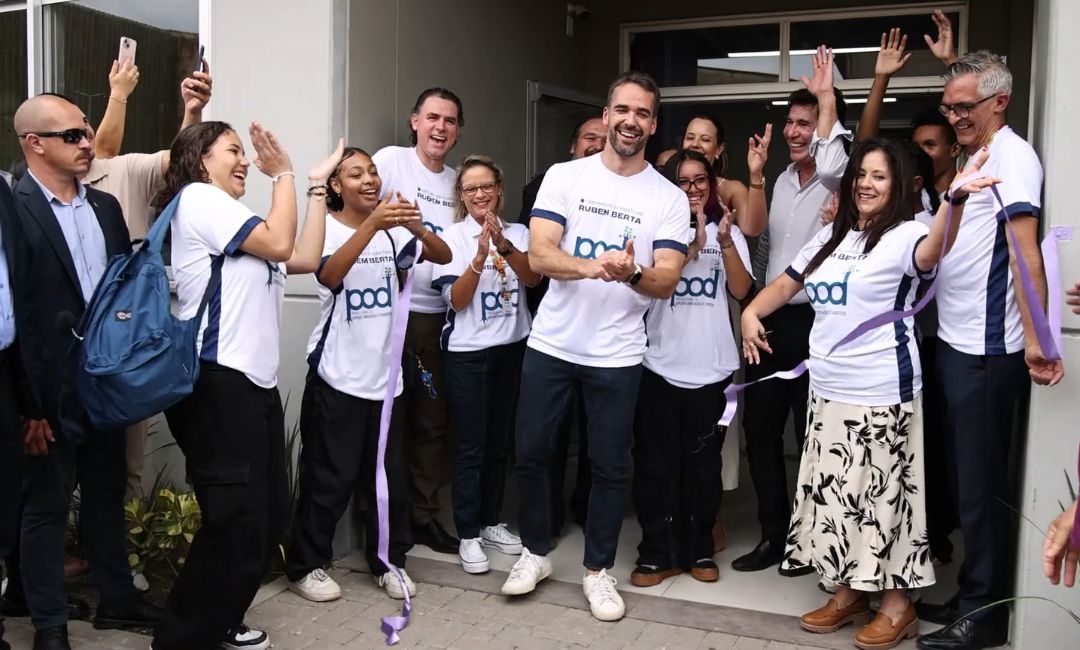 Centro da juventude é inaugurado em Porto Alegre (RS) - PIXTV